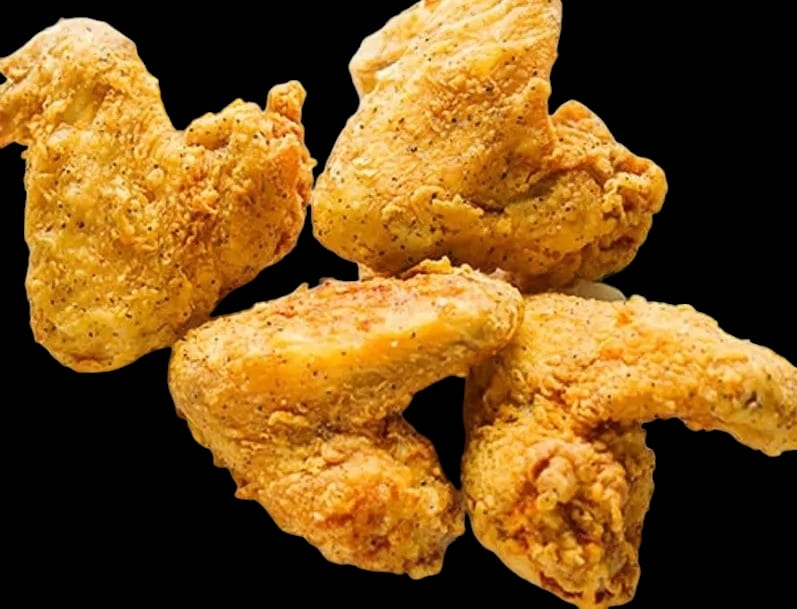 CRISPY CHICKEN WING (PER KG)– Lim Traders